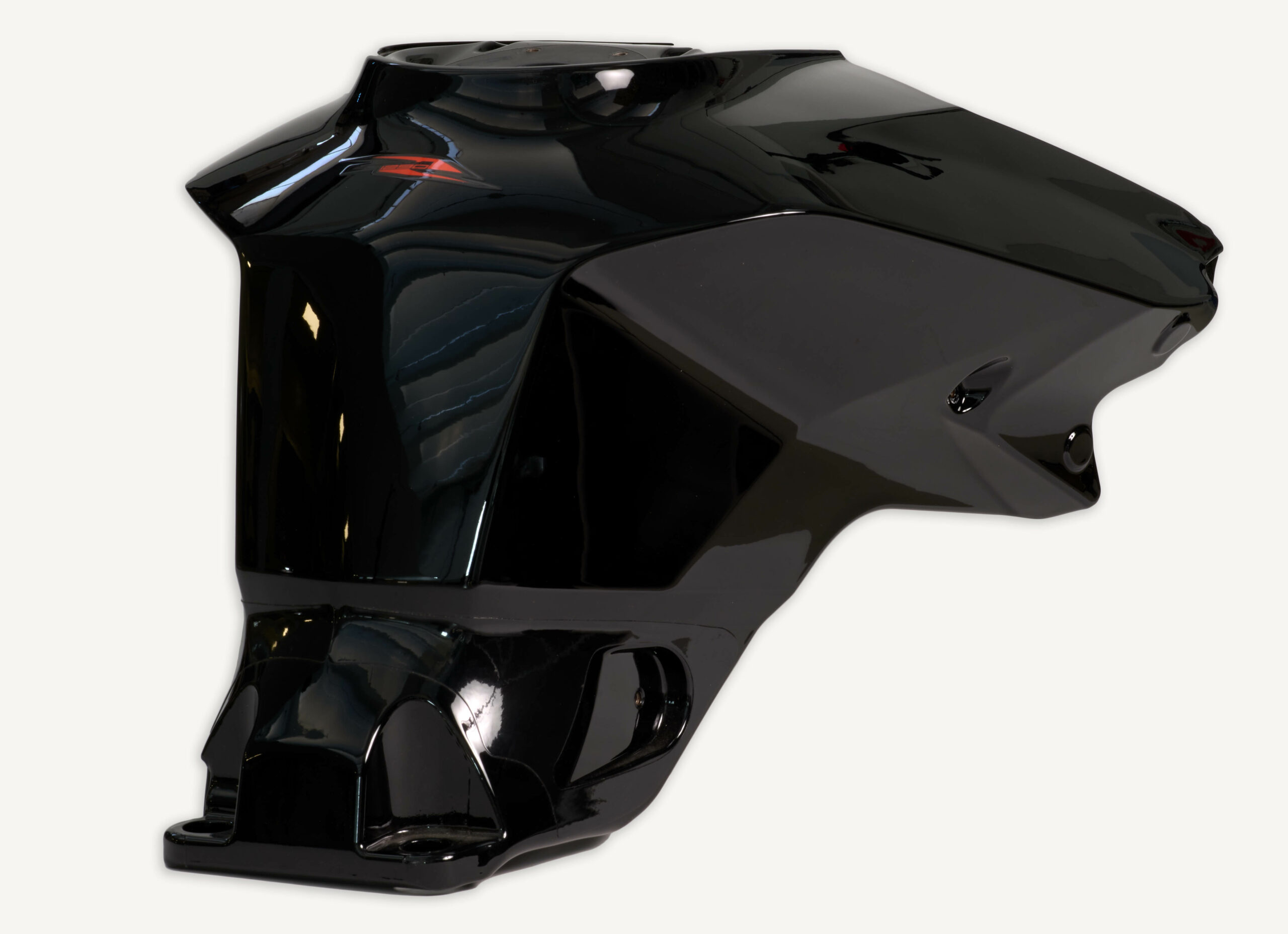 Injection moulding of plastic materials for automotive - Polplastic